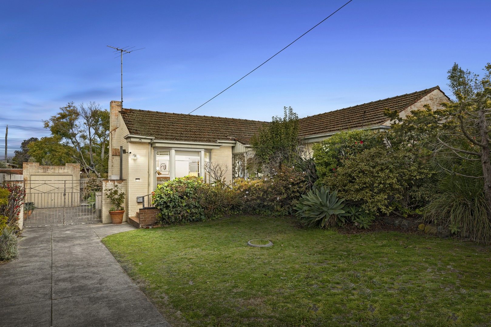 4 Thomson Avenue, Murrumbeena VIC 3163 | Domain