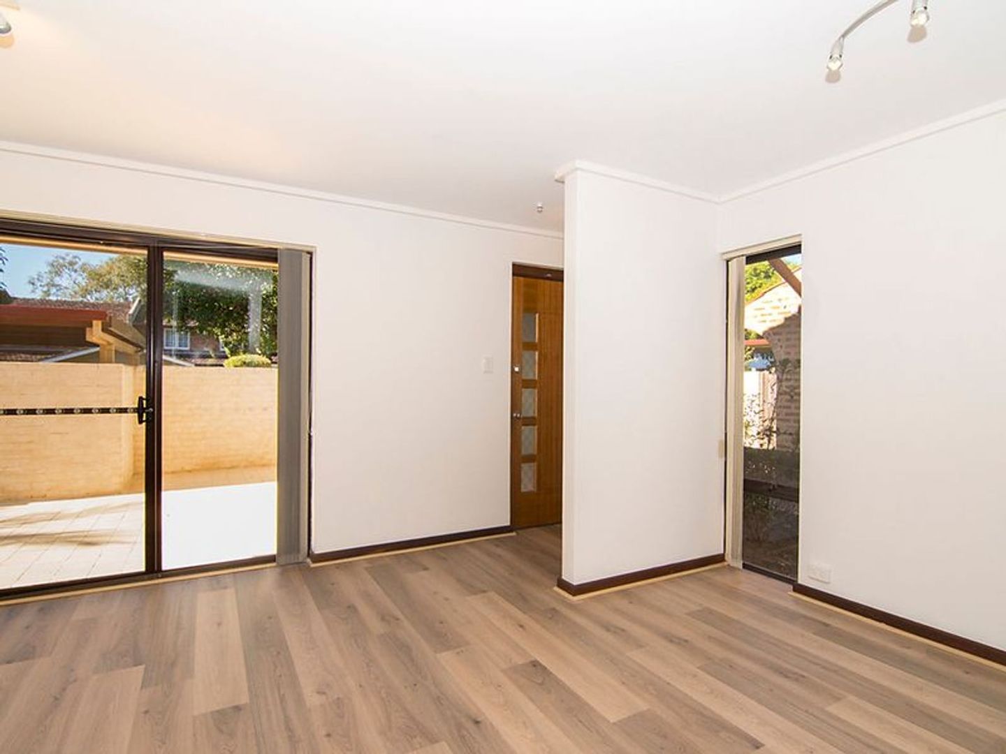 3/39 Megalong Street, Nedlands WA 6009 - Townhouse For Rent | Domain