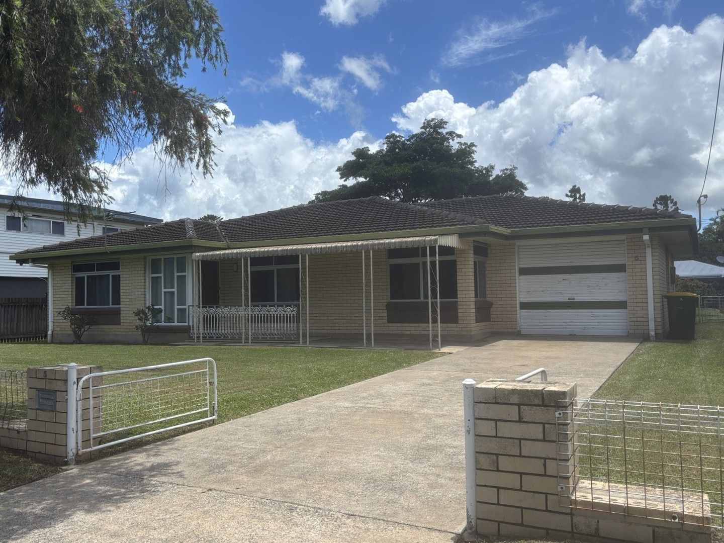 5 Barton Street, West Mackay QLD 4740 - House For Rent | Domain
