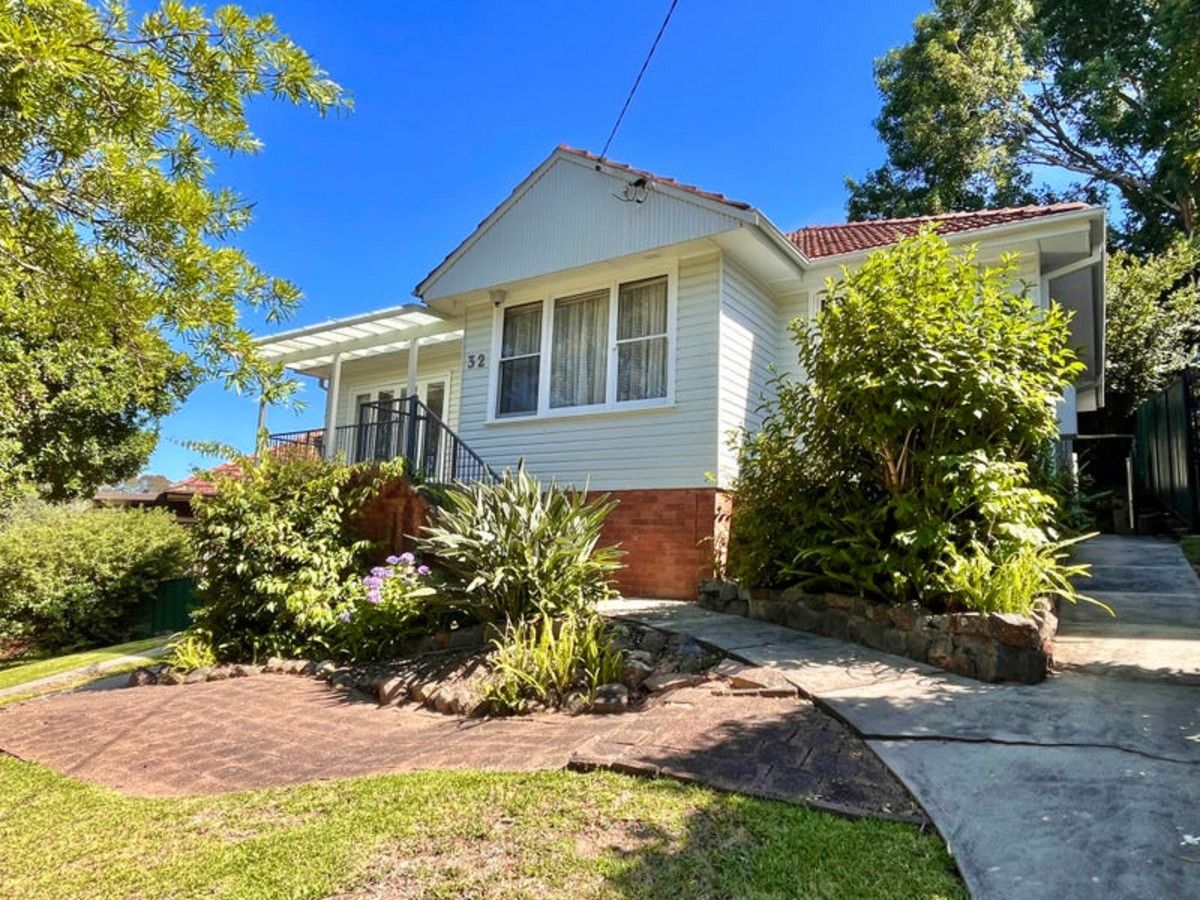 32 Lexington Parade, Adamstown Heights NSW 2289 - House For Rent | Domain