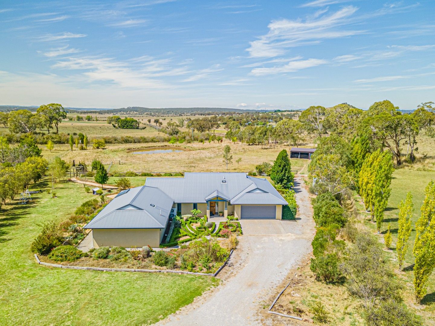 27 Durham Road, Armidale NSW 2350 | Domain