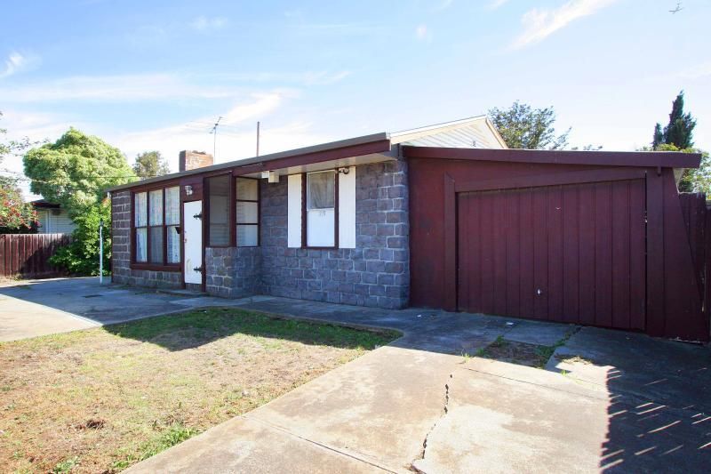 30 Shepherd Street, Braybrook | Property History & Address Research ...