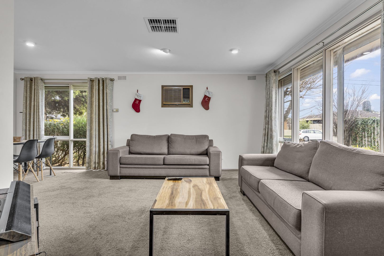 50 Hume Avenue, Melton South VIC 3338 - House For Rent - $420 | Domain