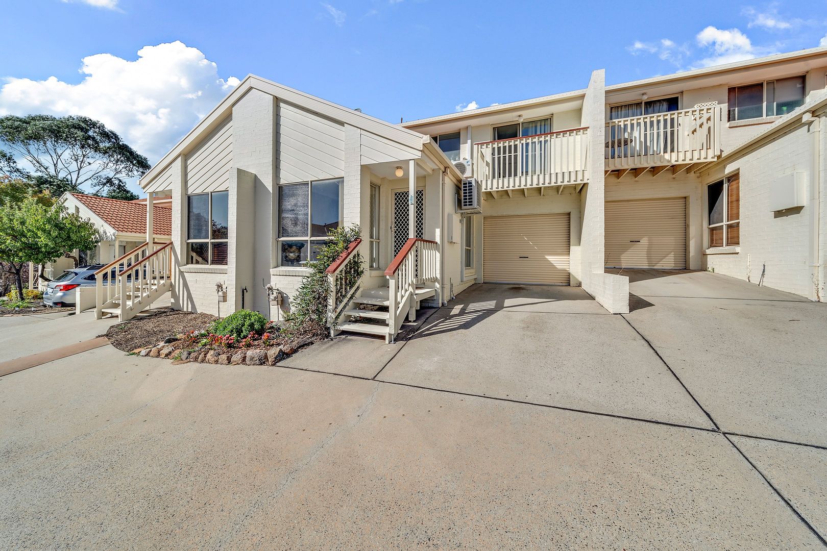 4/5 Harry Hopman Circuit, Gordon | Property History & Address Research ...