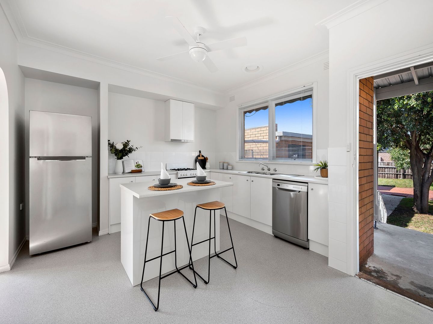 26 Maple Cres, Bell Park VIC 3215 - House For Rent | Domain