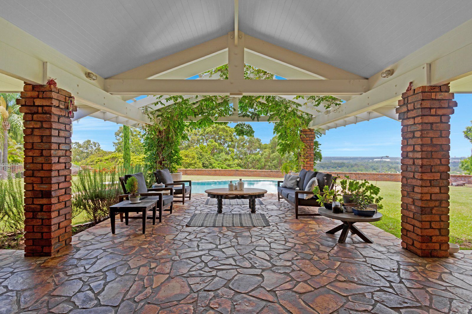 20 Earle Court, Tallai QLD 4213 | Domain