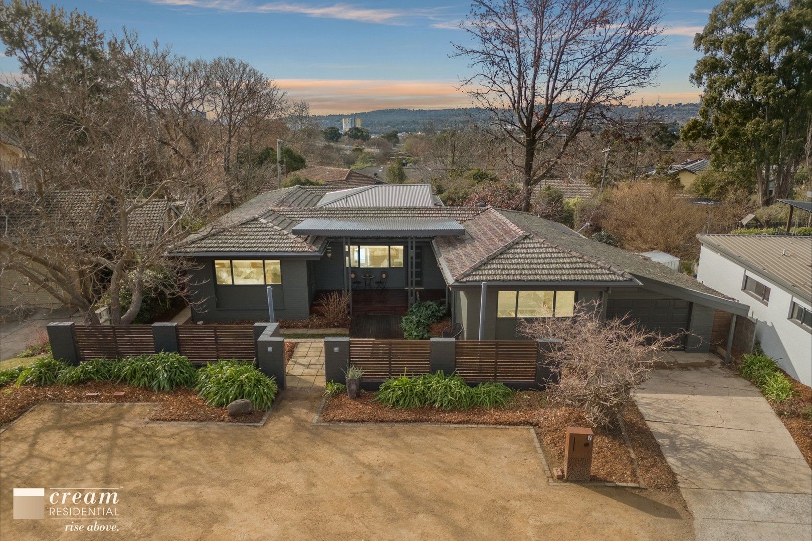 7 Cumberlege Crescent, Pearce ACT 2607 | Domain