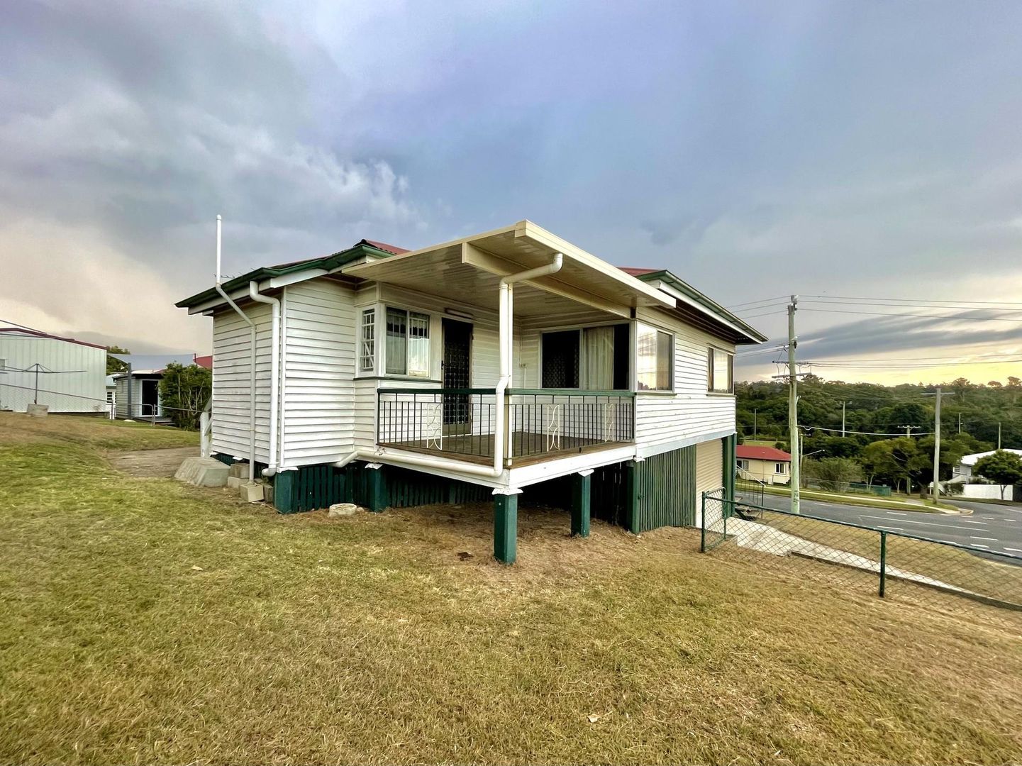 42 Booker Street, Keperra QLD 4054 - House For Rent - $490 | Domain
