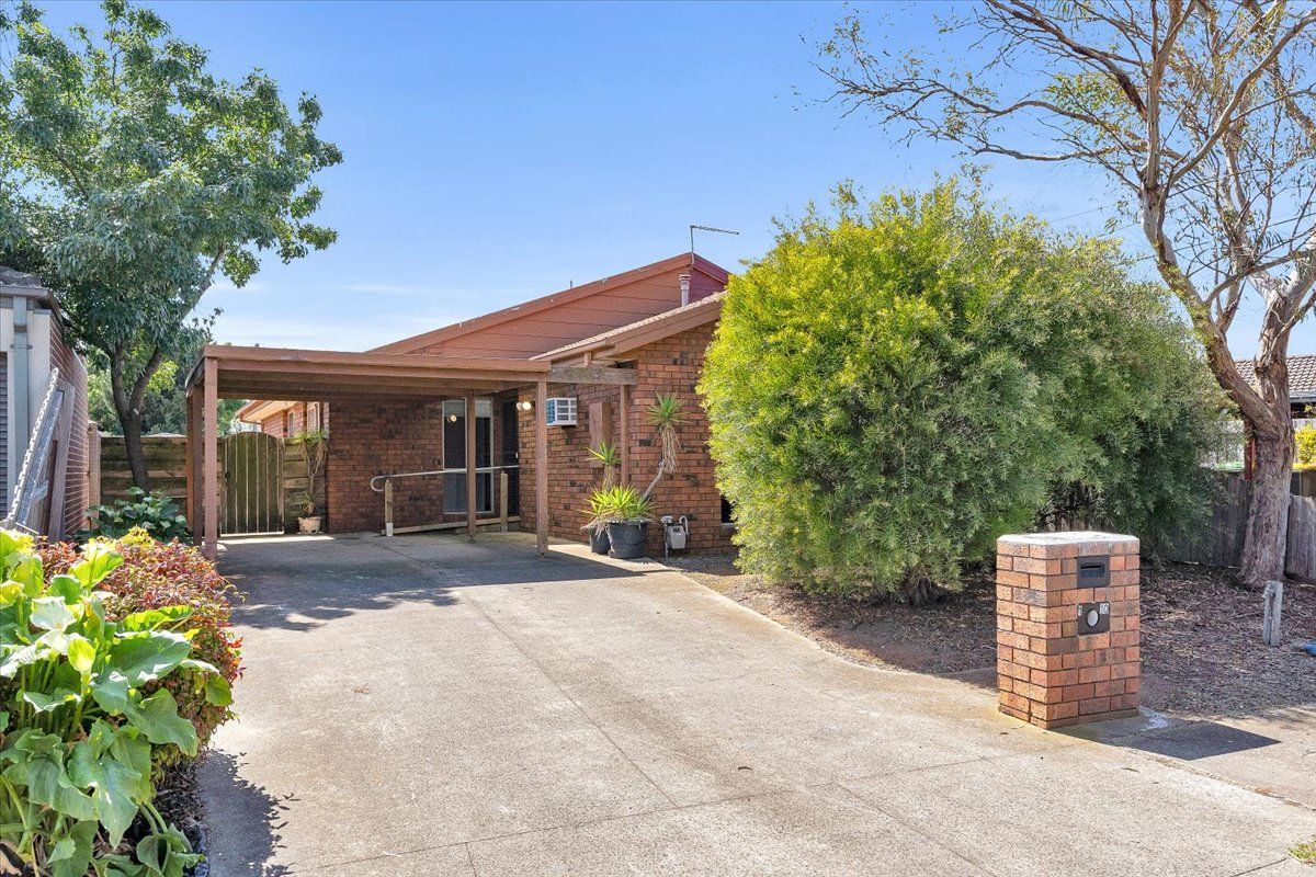1/10 Woorite Place, Wyndham Vale VIC 3024 - House For Rent - $420 | Domain