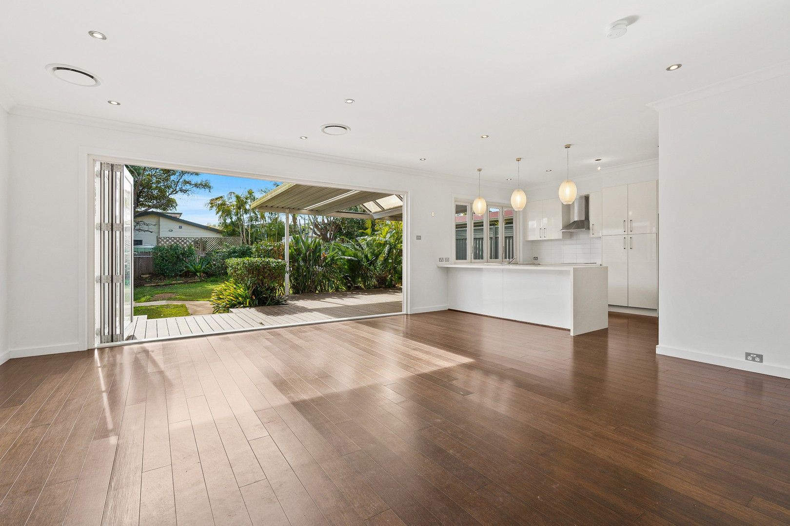 17 Cook Street, Cronulla NSW 2230 - House For Rent | Domain