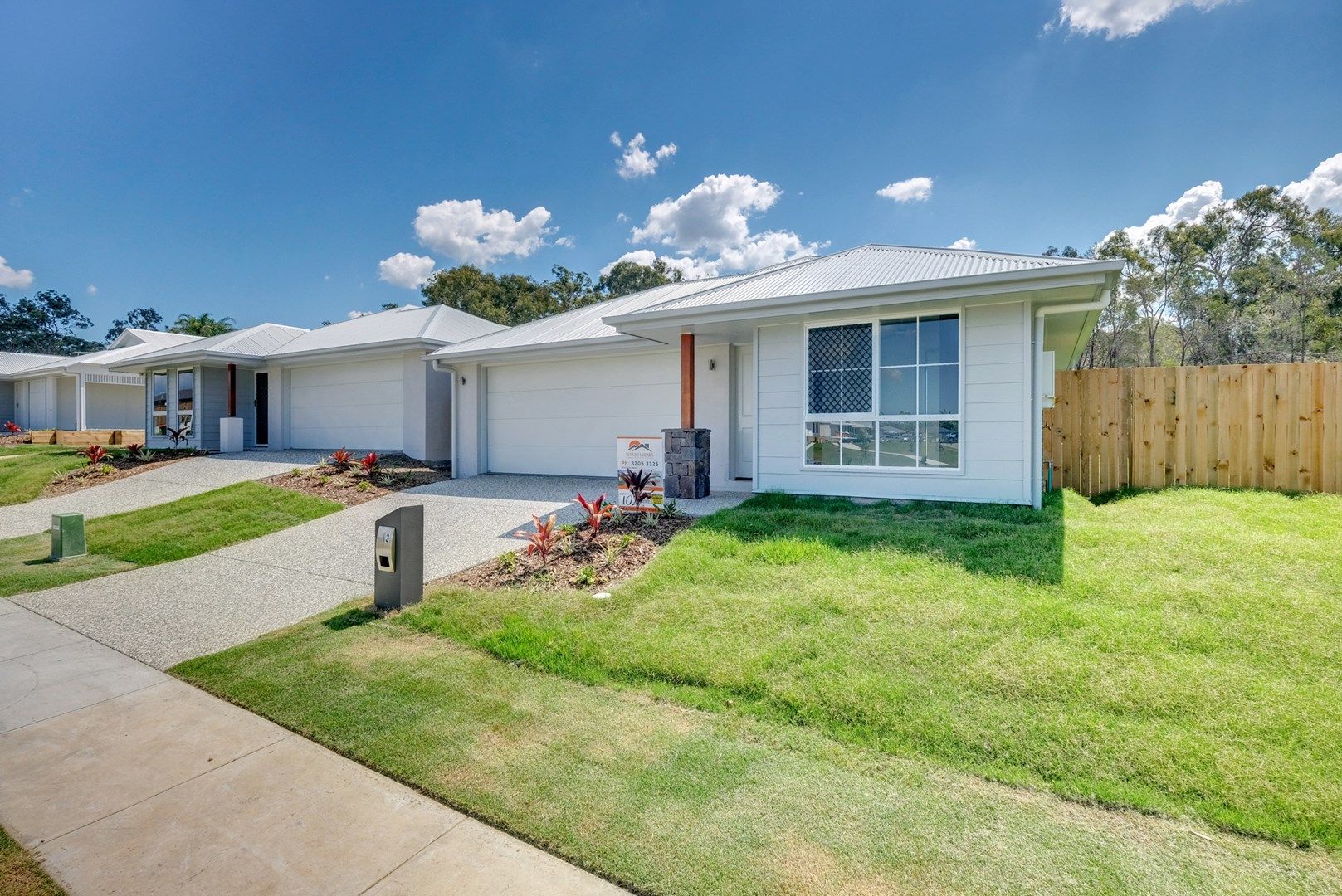 3 Weedbrook Street, Park Ridge | Property History & Address Research ...