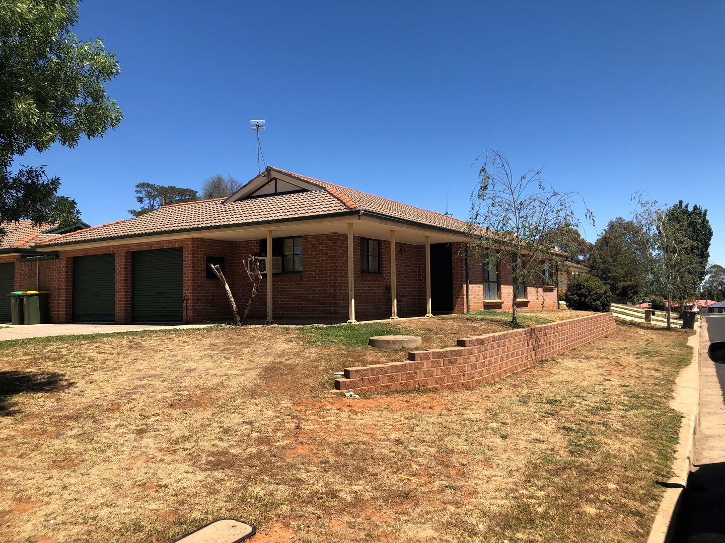Sold 12 Rosedale Place, Orange NSW 2800 on 05 Aug 2020 - 2015823549 ...