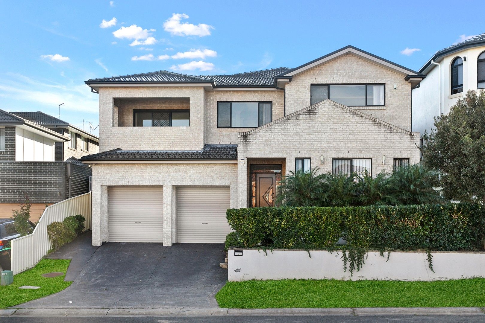 4-pontville-close-west-hoxton-nsw-2171-house-for-rent-domain