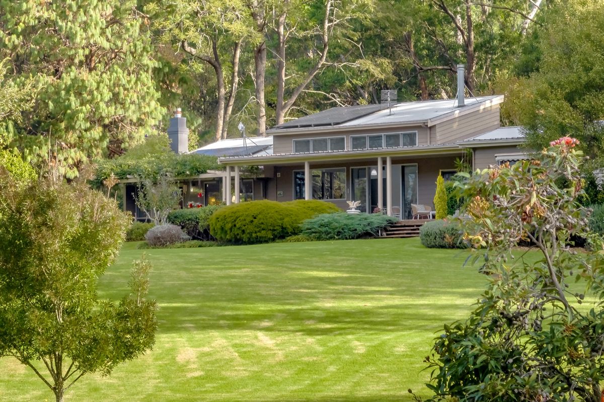 154 Bundewallah Road, Bundewallah | Property History & Address Research ...