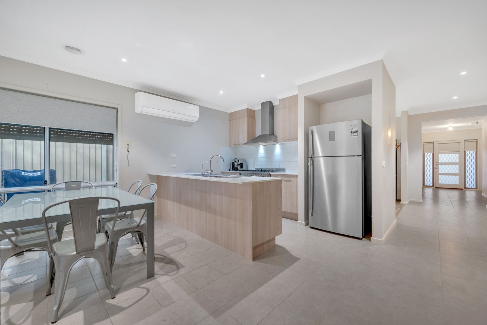 1 Fiona Rd, Melton South VIC 3338 - House For Rent | Domain