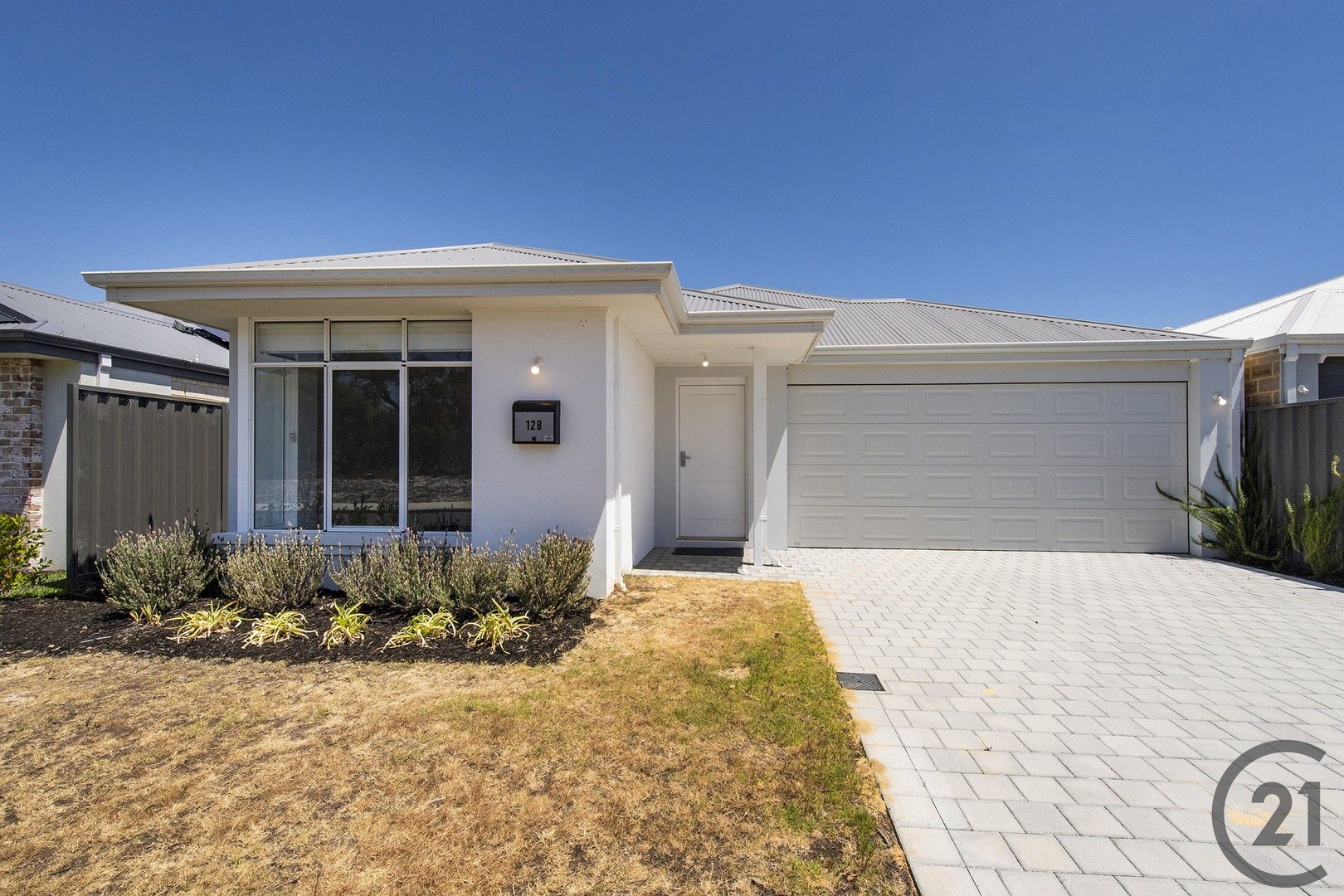 128 Aquamarine Parade, Treeby WA 6164 - House For Rent | Domain