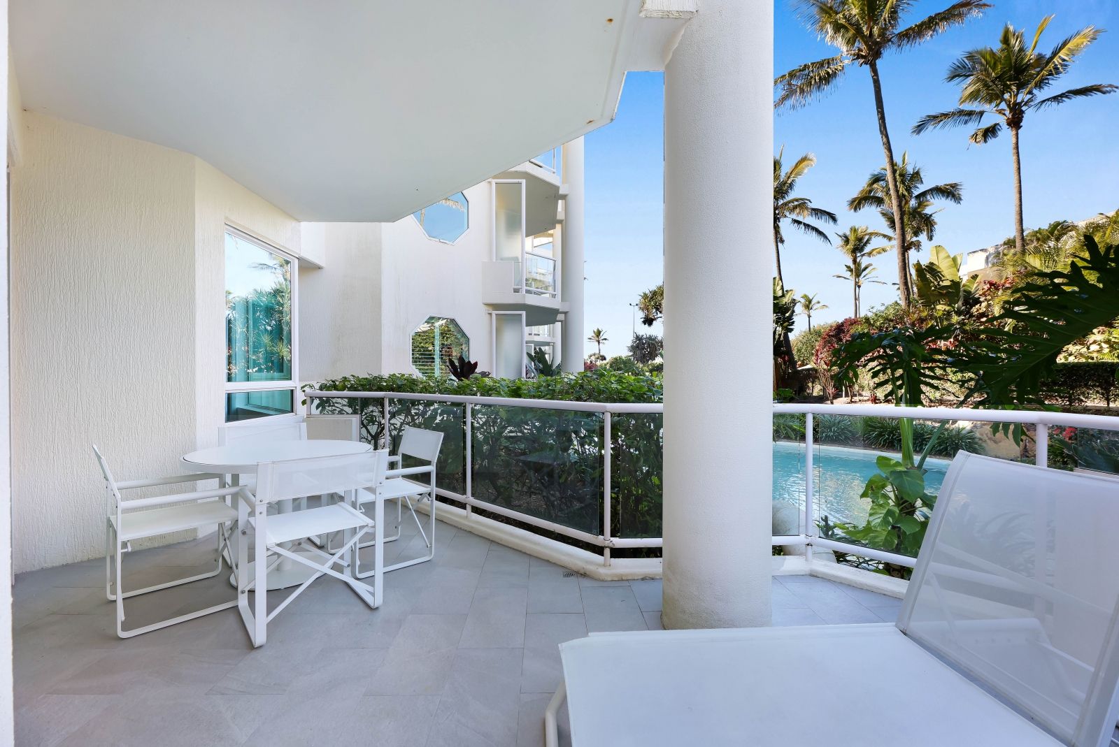 18/135 Seaworld Drive, Main Beach QLD 4217 | Domain