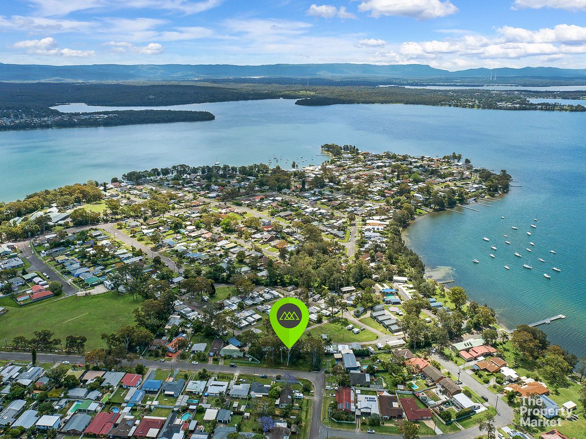 18 Dunvegan Street, Mannering Park NSW 2259 | Domain