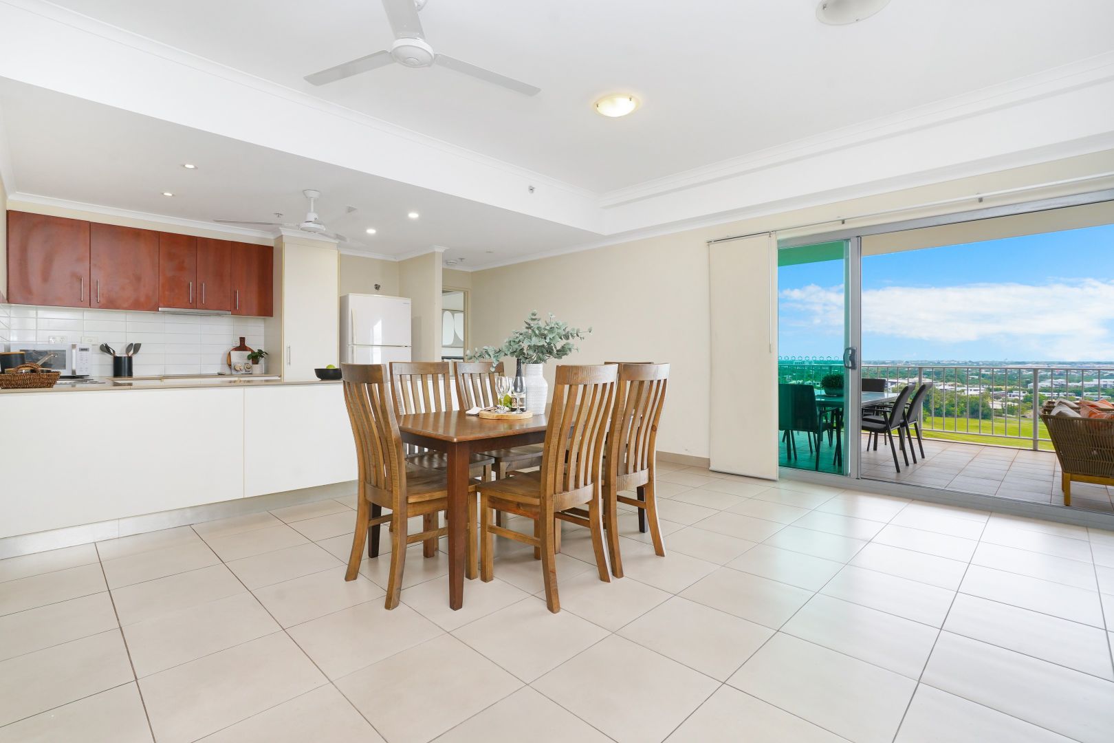 44/96 Woods Street, Darwin City NT 0800 | Domain