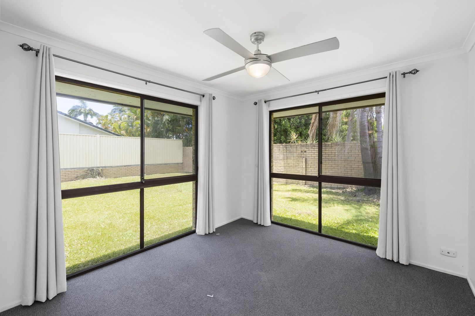 17 Parasol Street, Ashmore QLD 4214 - House For Rent - $860 | Domain