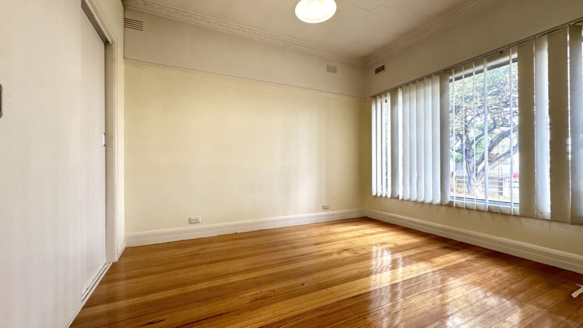 21 Virginia St, Springvale VIC 3171 - House For Rent | Domain