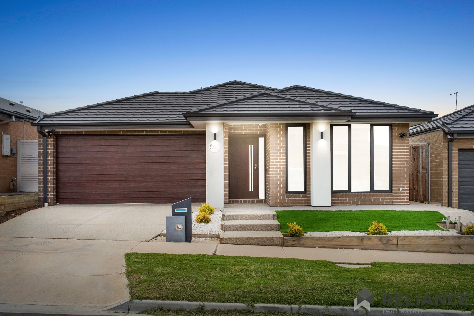 6 Truffle Circuit, Manor Lakes | Property History & Address Research ...