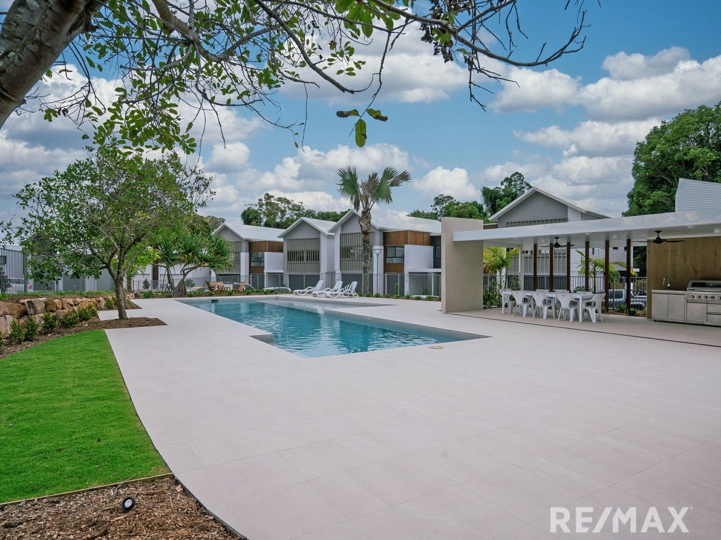 9/28 Bonogin Road, Mudgeeraba QLD 4213 - Townhouse For Rent | Domain