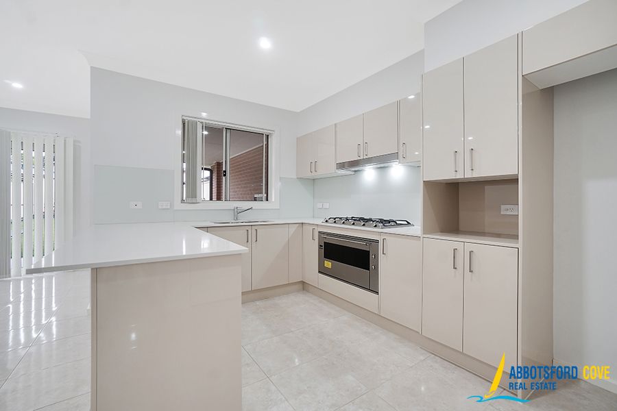 33a Laundess Avenue, Panania NSW 2213 - House For Rent | Domain