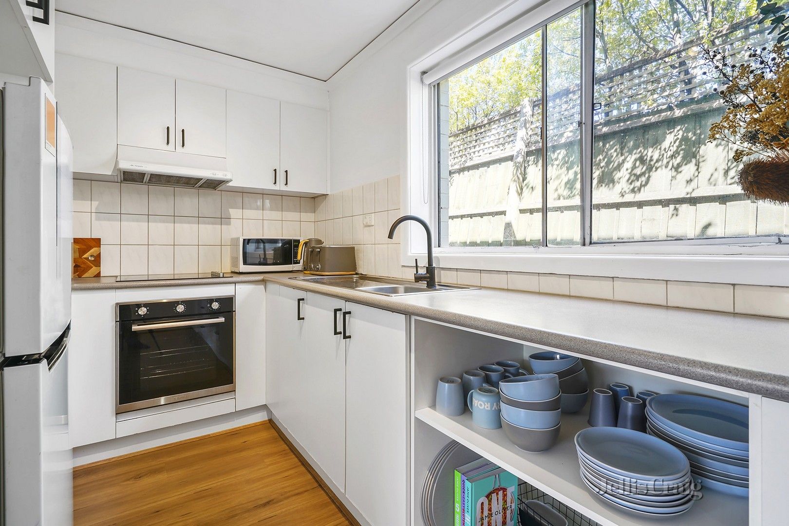 5/35 Collins Street, Mentone VIC 3194 - Apartment For Rent | Domain