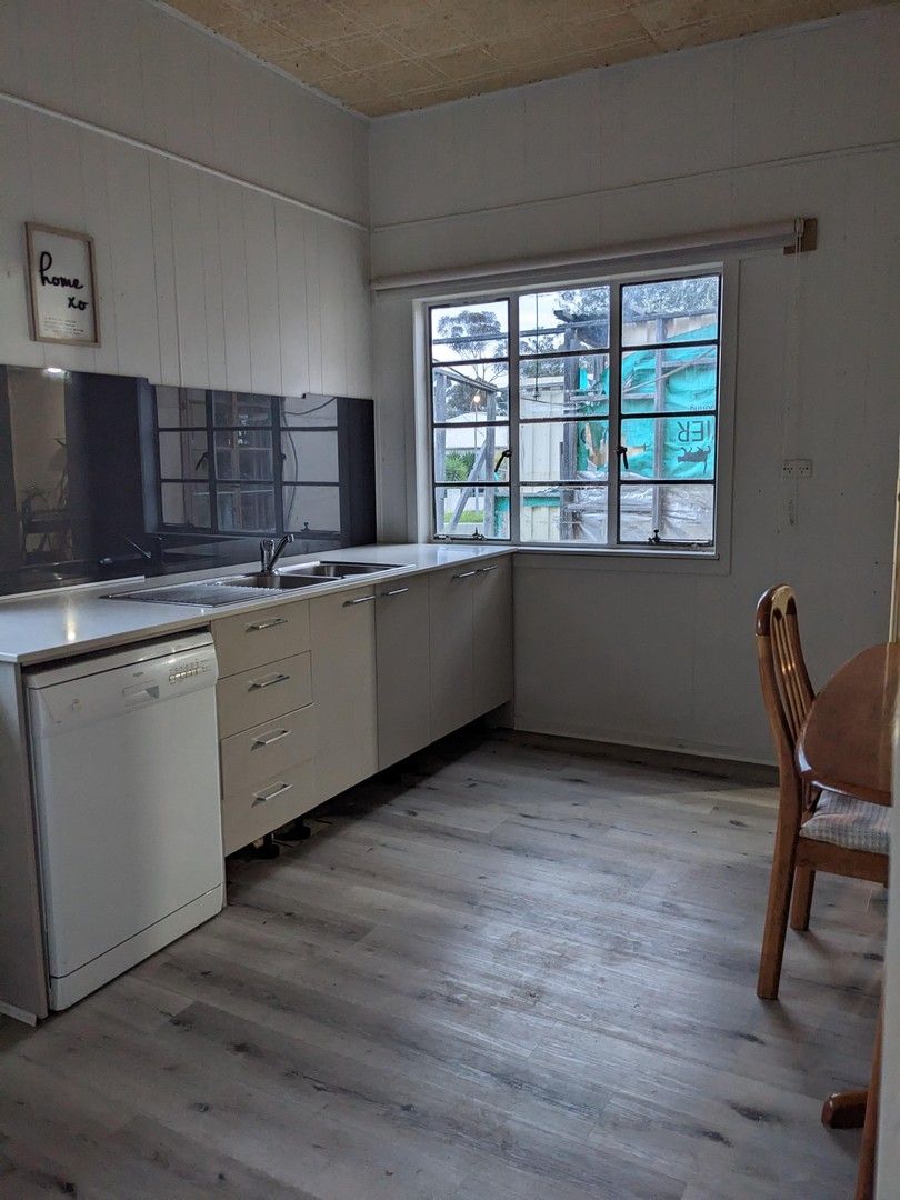 2 Diggers Rest-Coimadai Road, Diggers Rest VIC 3427 - House For Rent ...