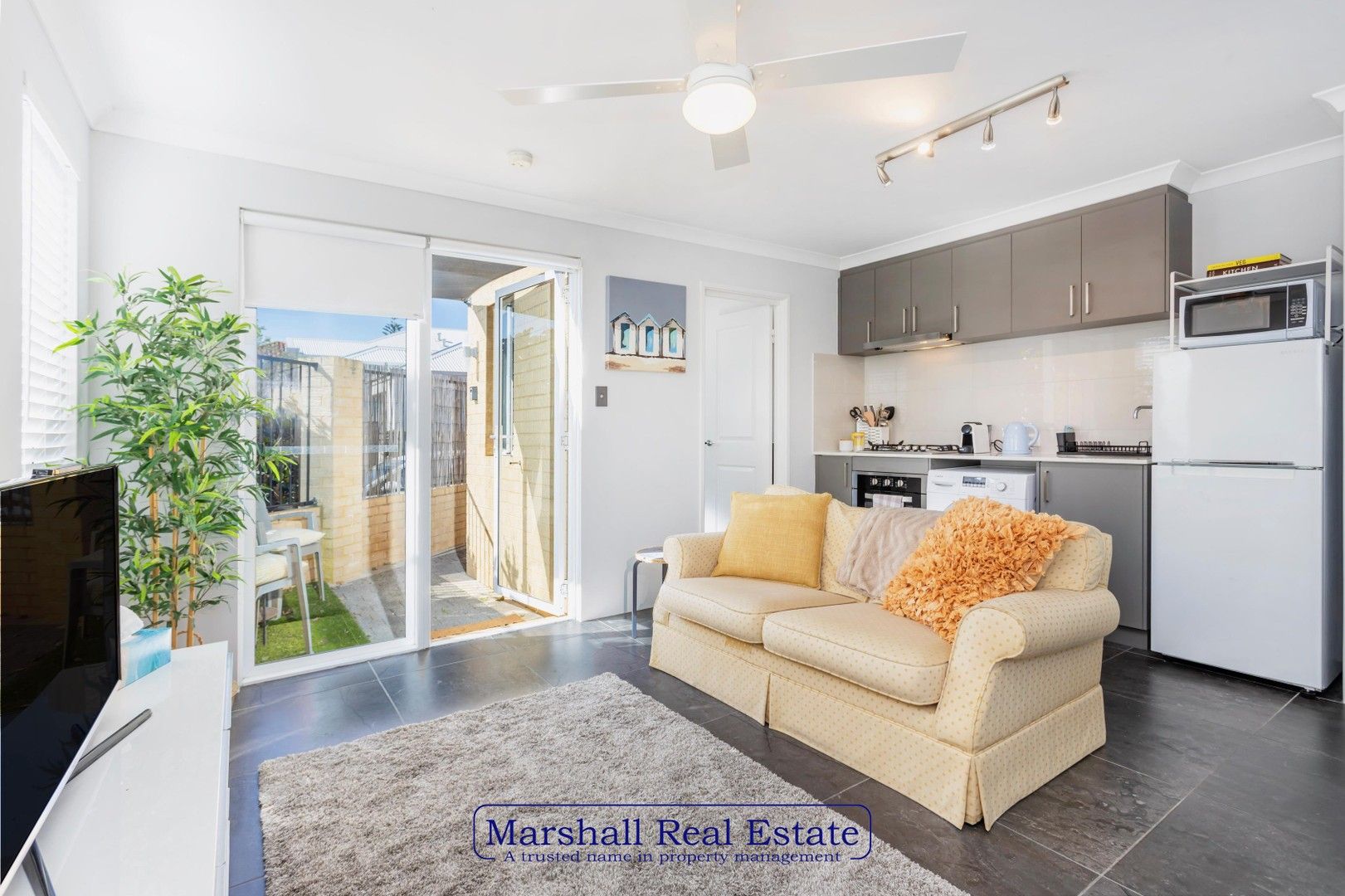 28 Serena Way, Iluka WA 6028 - Studio For Rent - $550 | Domain