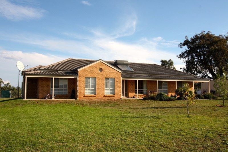 111 Port Macquarie Road, Bogee | Property History & Address Research ...
