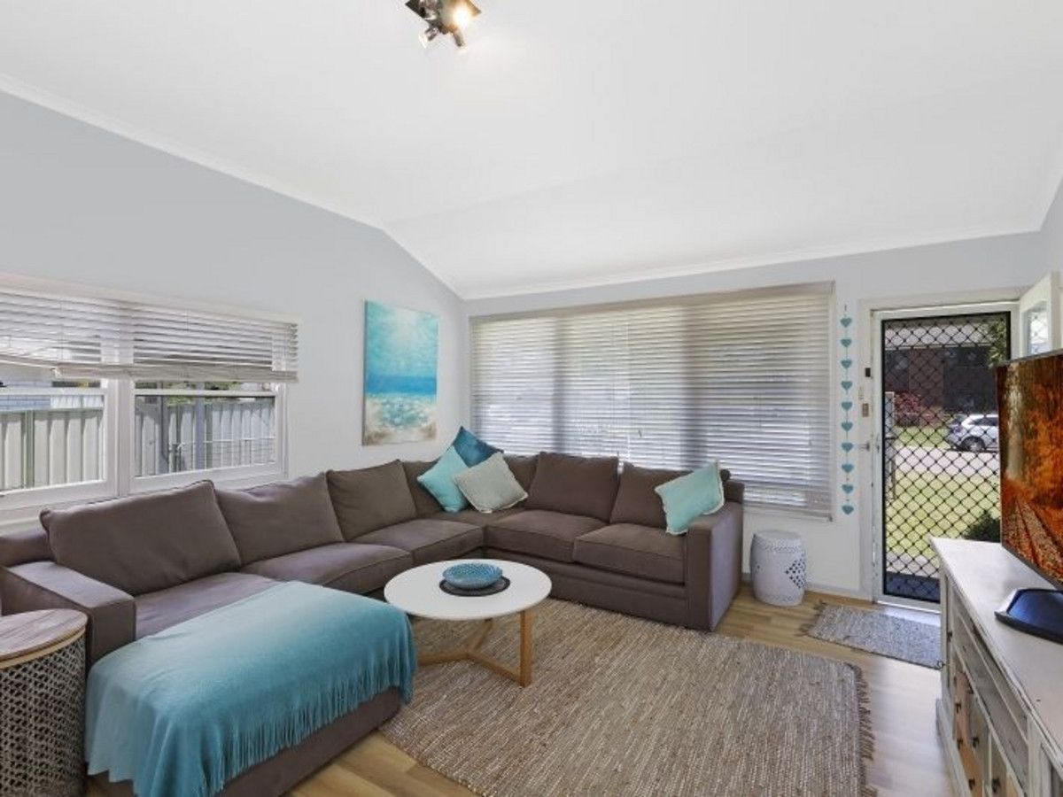 58 Bonnieview Street, Long Jetty NSW 2261 - House For Rent | Domain