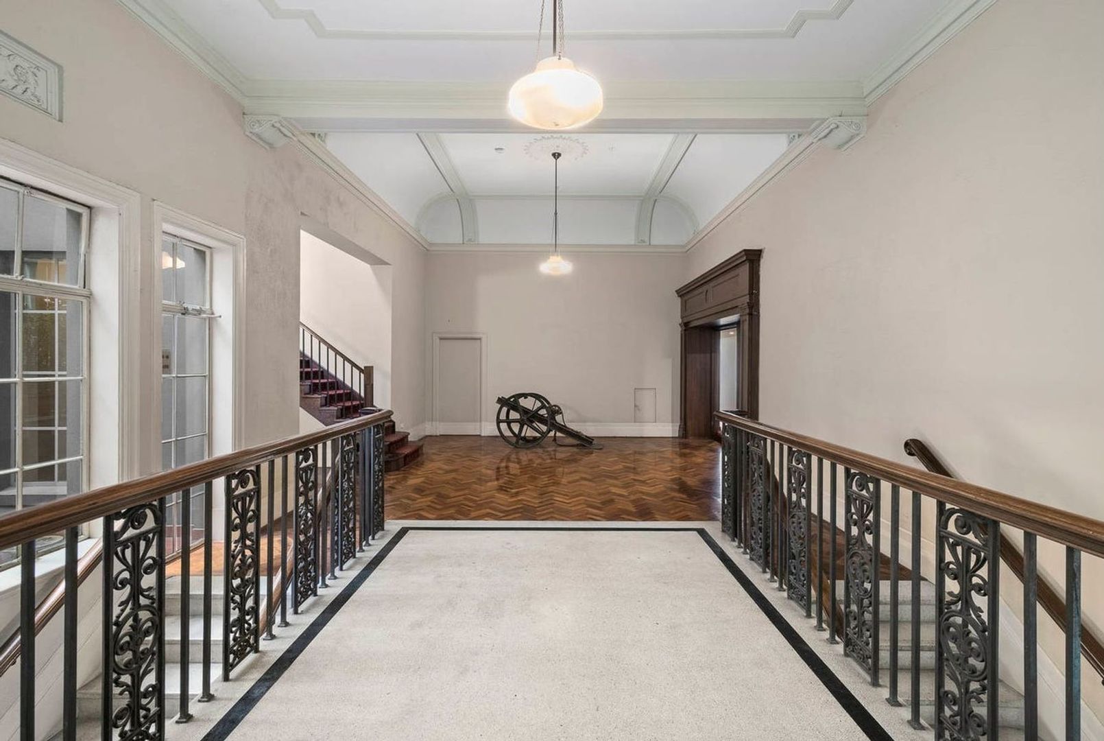 10/392 Russell Street, Melbourne VIC 3000 | Domain
