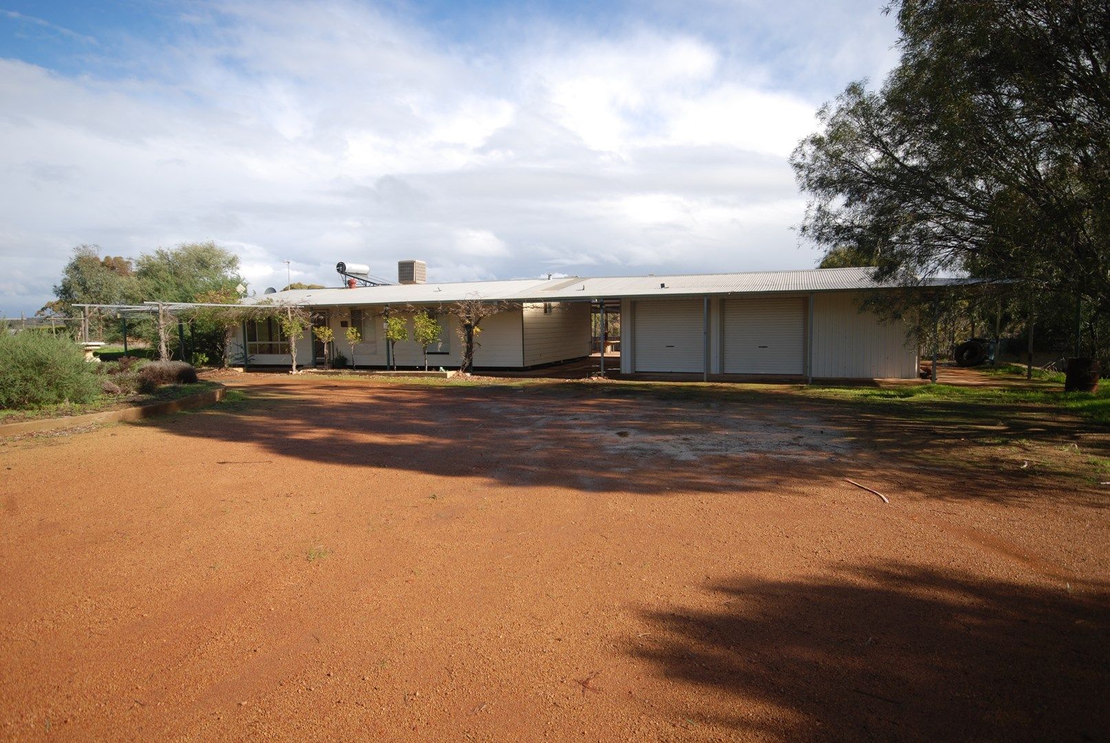 Sold 272 Bullara Street, Cuballing WA 6311 on 09 Oct 2020 - 2014521345 ...