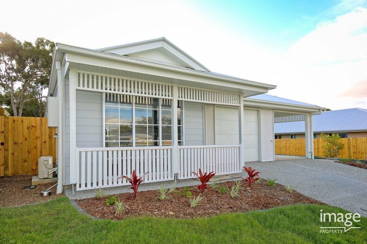 1/7 Weedbrook Street, Park Ridge QLD 4125 - House For Rent | Domain