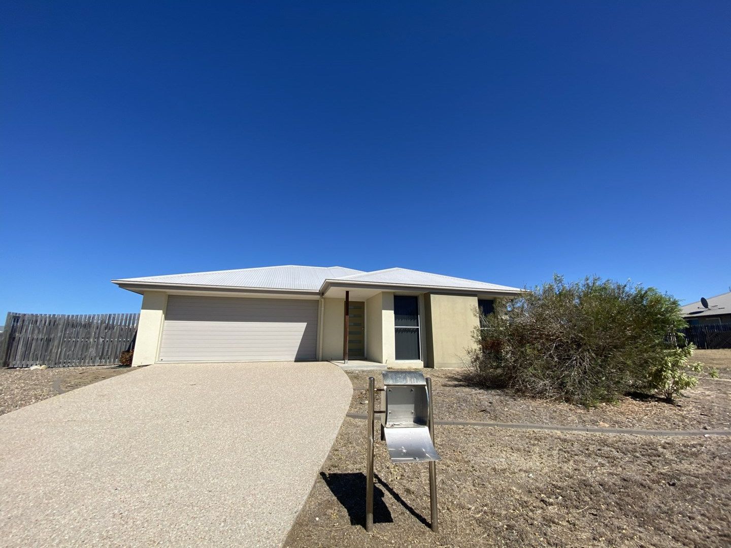31 Banks Drive, Bowen | Property History & Address Research | Domain