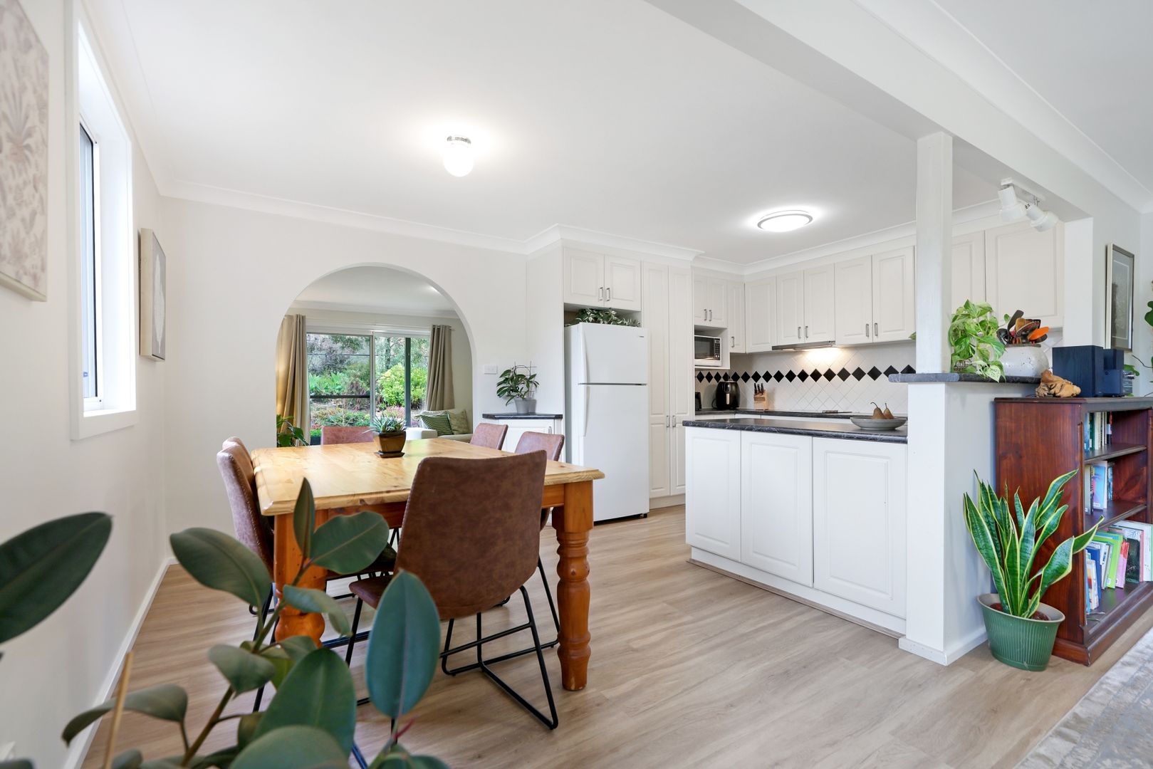 43 Crampton Drive, Springwood NSW 2777 | Domain