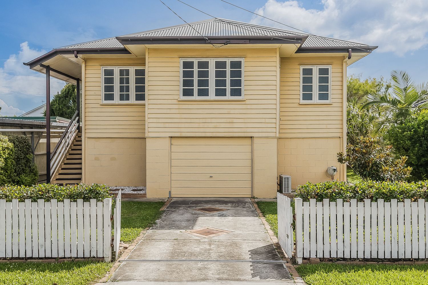 43 Emily Street, Deagon QLD 4017 - House For Rent | Domain