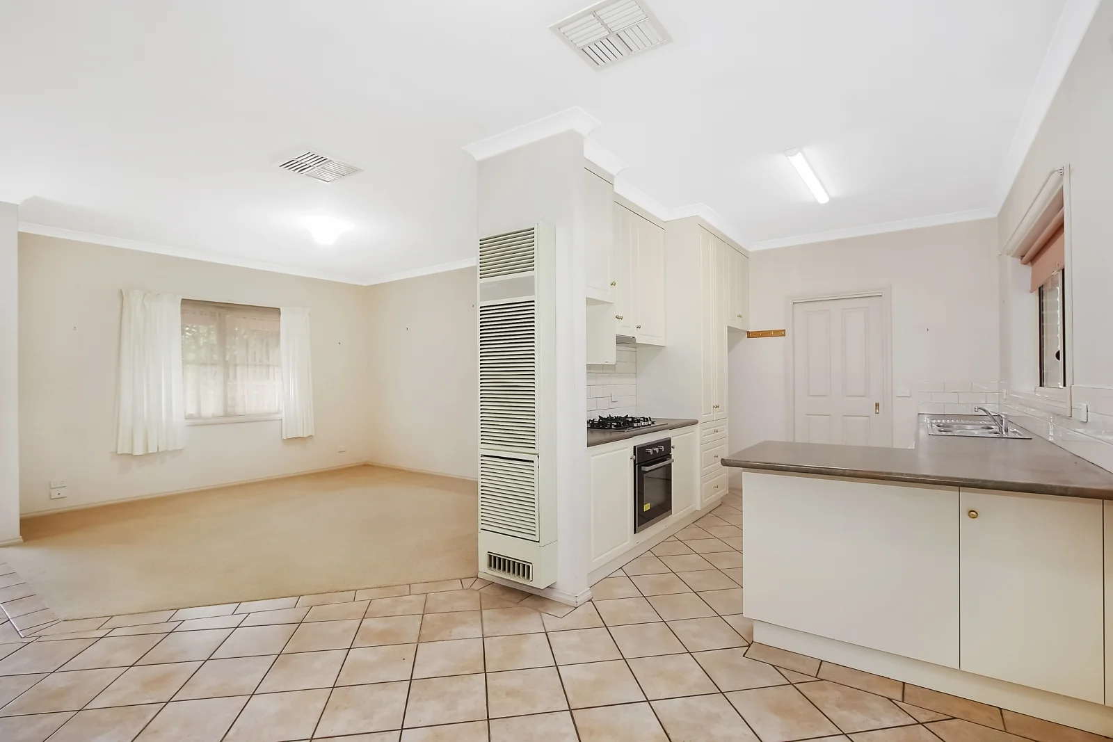 2/13 Heppner Court, Thurgoona NSW 2640 - House For Rent | Domain