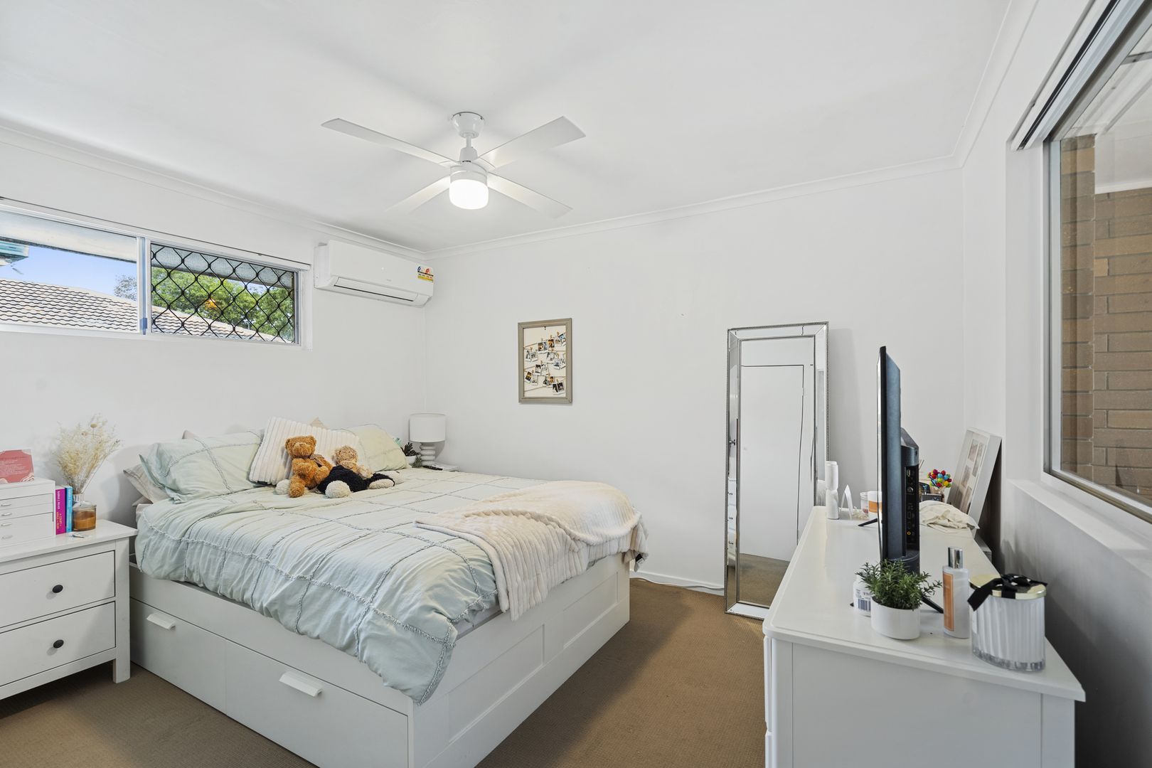 144 Sunshine Boulevard, Mermaid Waters QLD 4218 | Domain