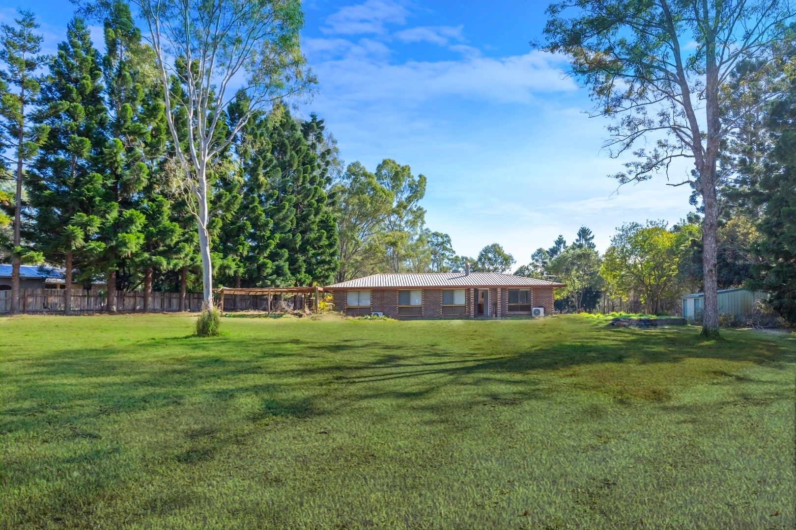 42-46 Sycamore Road, Park Ridge South QLD 4125 - House For Rent - $800 ...