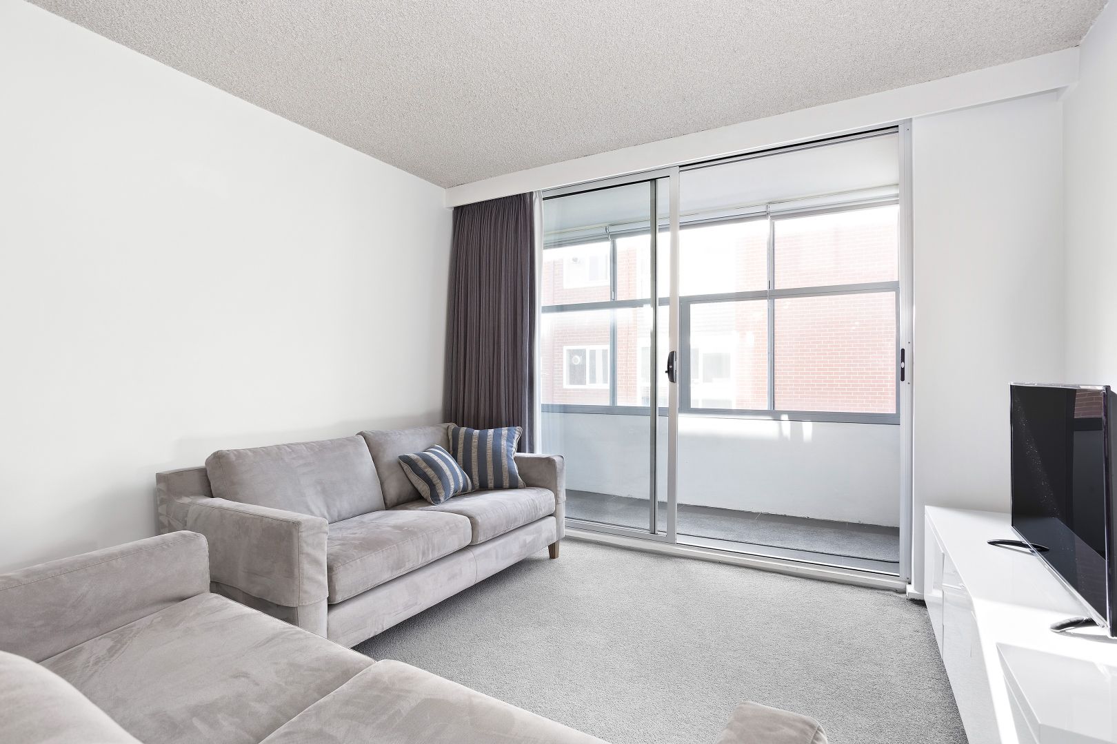 12/166 Toorak Road West, South Yarra VIC 3141 - Apartment For Rent | Domain