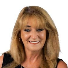 Adrienne Oshea | Ellis Parker Real Estate | Real Estate Agent in 3 Daly ...