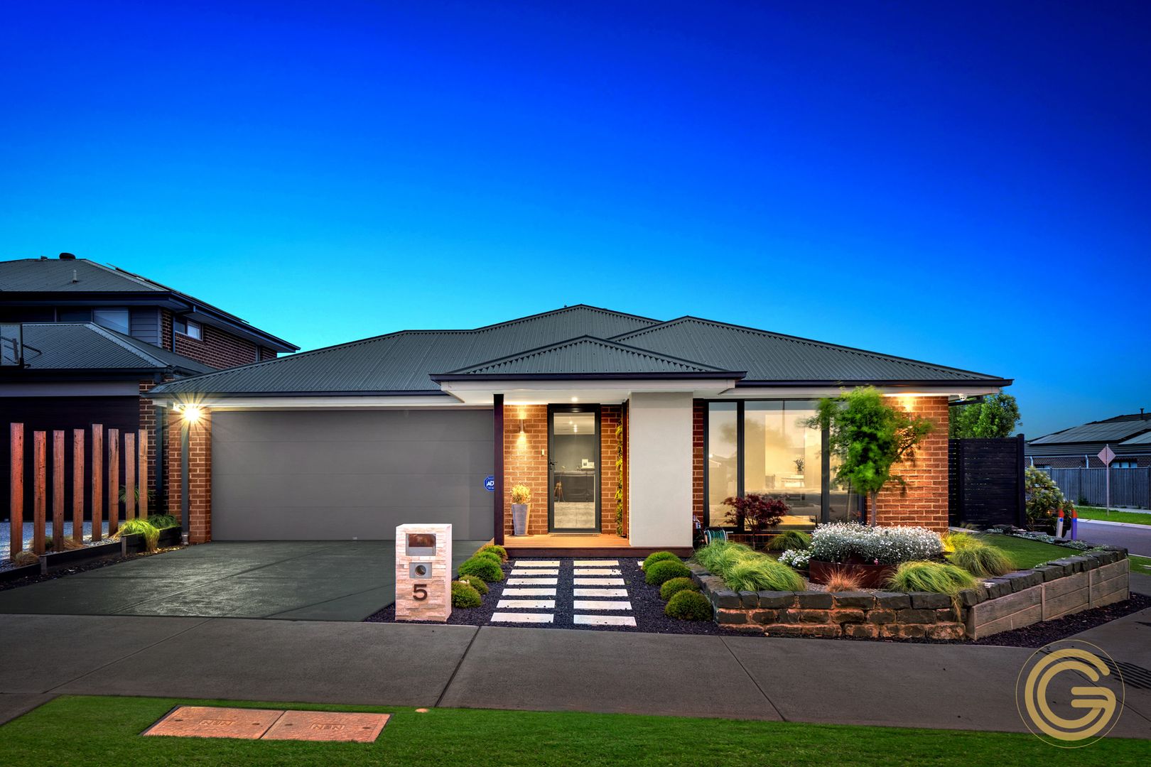 5 Moorgate Road, Clyde North | Property History & Address Research | Domain