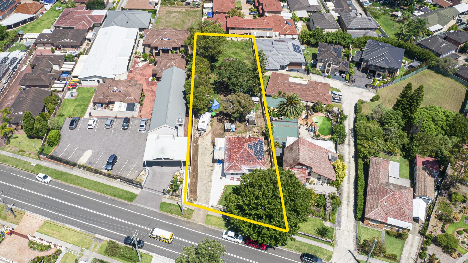 Mount Pritchard NSW 2170 - 2 beds house for Sale, $1,999,999 ...