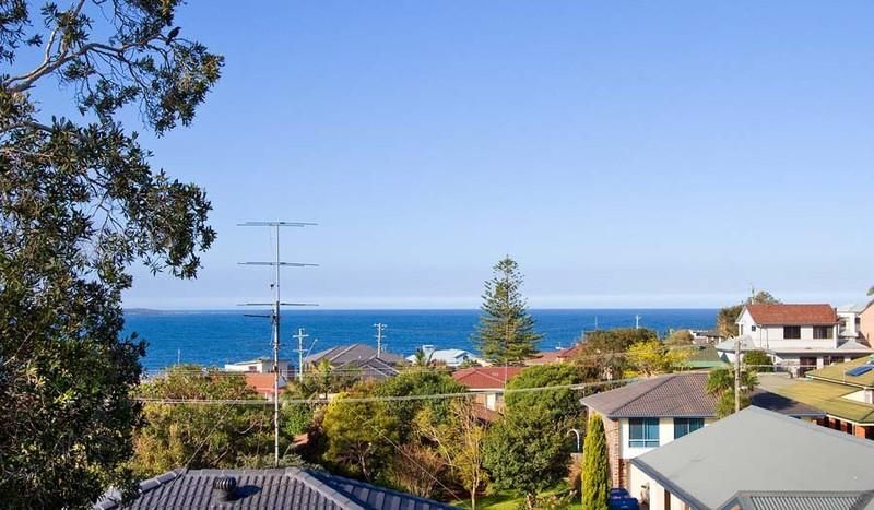 42 Riverside Drive, Kiama Downs | Property History & Address Research ...