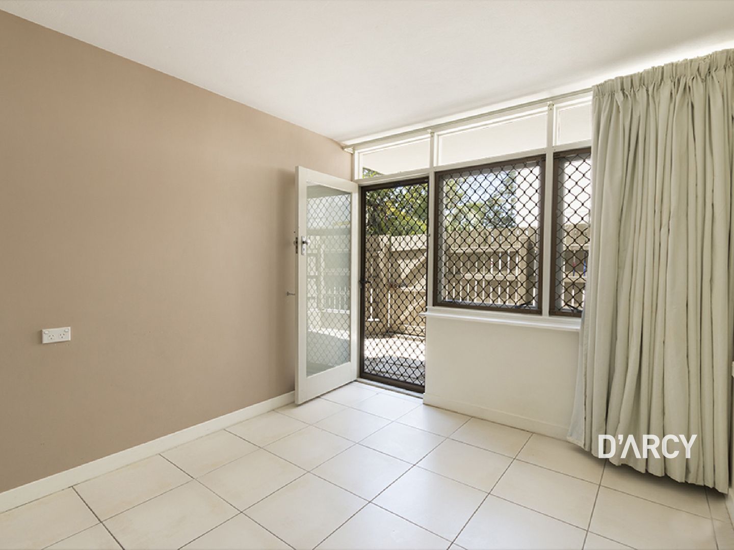 1/35 Windsor Road, Red Hill | Property History & Address Research | Domain