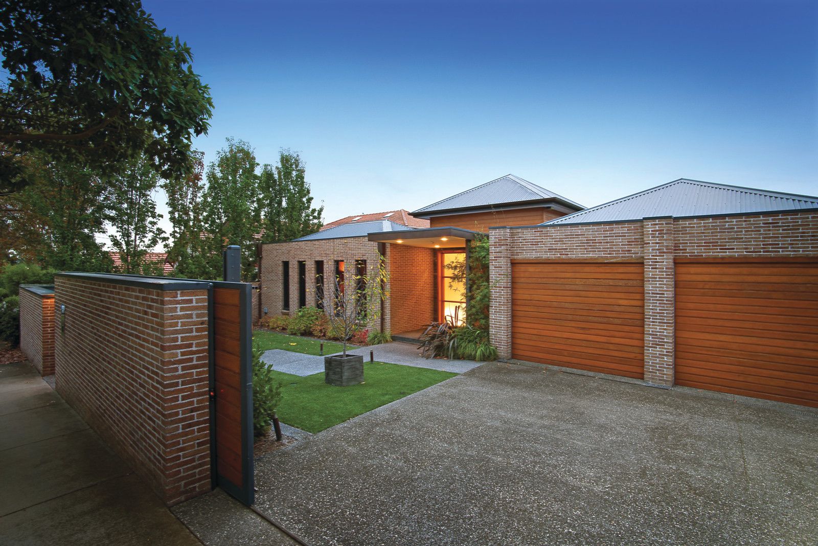 31 Britten Street, Glen Iris | Property History & Address Research | Domain