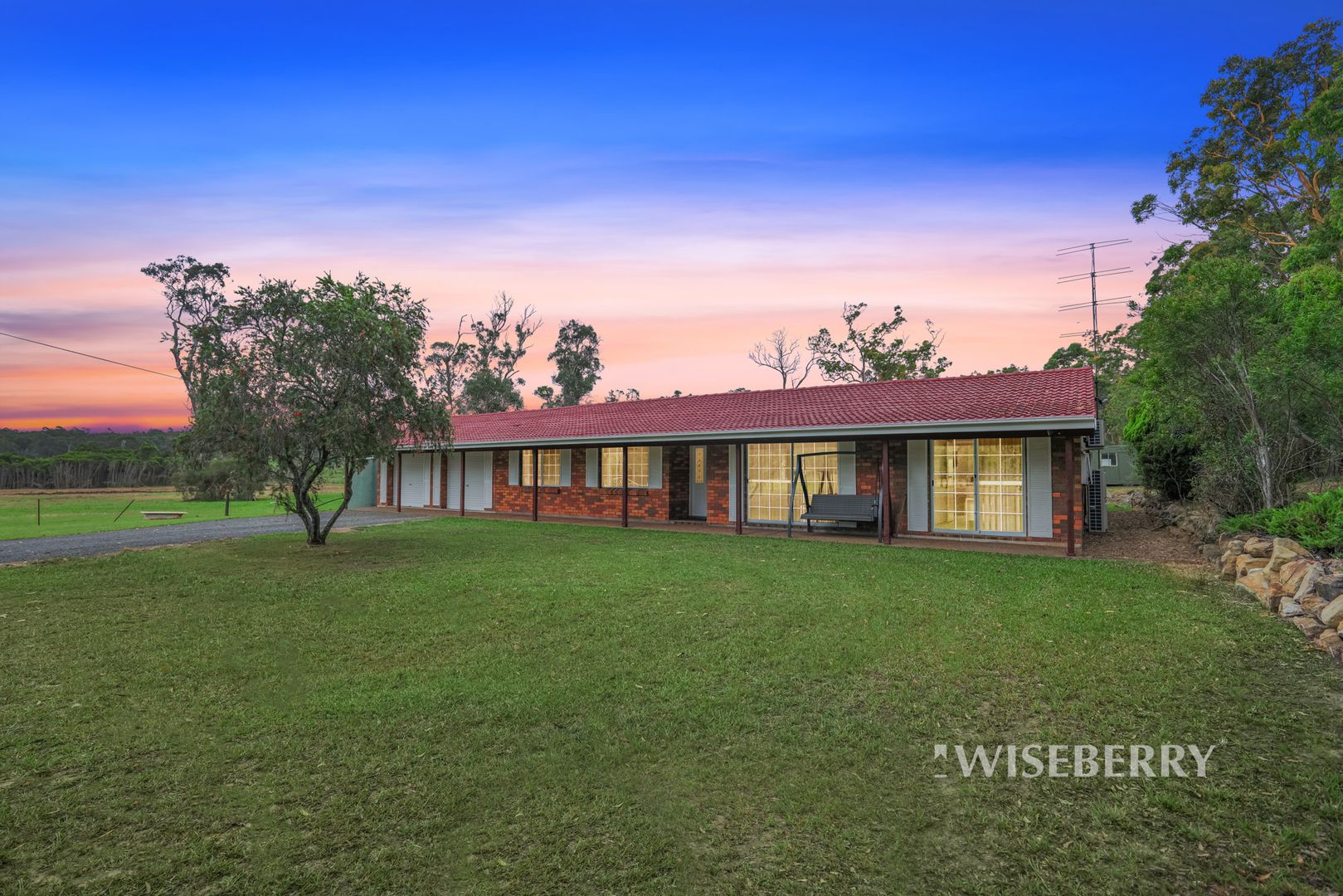 60 Sandra Street, Jilliby NSW 2259 - House for Sale | Domain